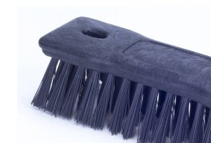 ESCOBA CON FIBRA DE POLIÉSTER – Cepillos el Castor